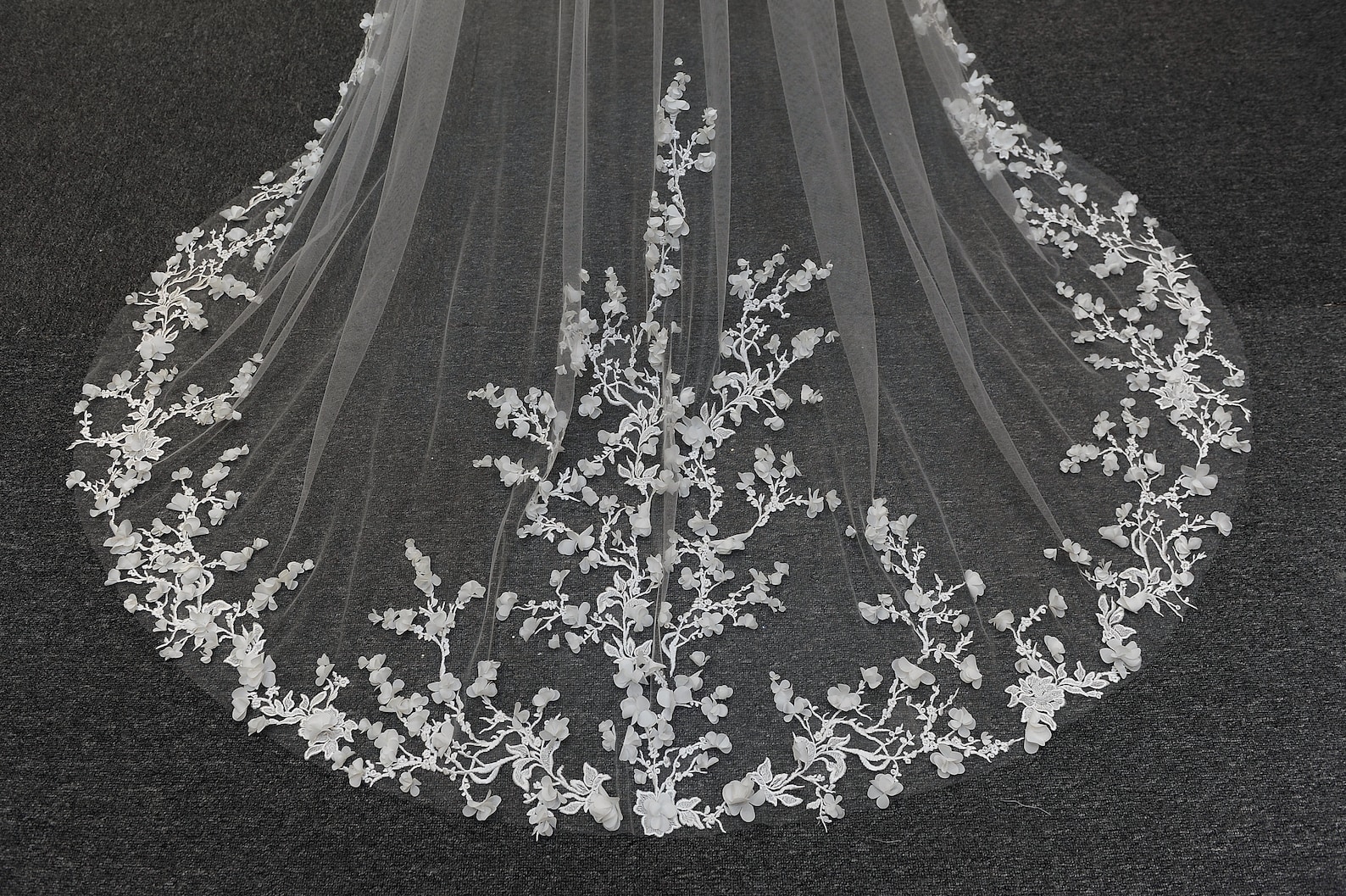 Ls45/3Dflowerveil/ laceveil/bridal veil /weddingveil/chapel | Etsy