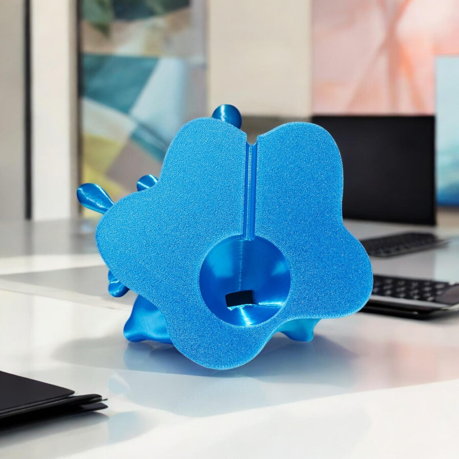 Water Splash Phone Holder – 3D Printed Desk Stand, Unique Smartphone ...