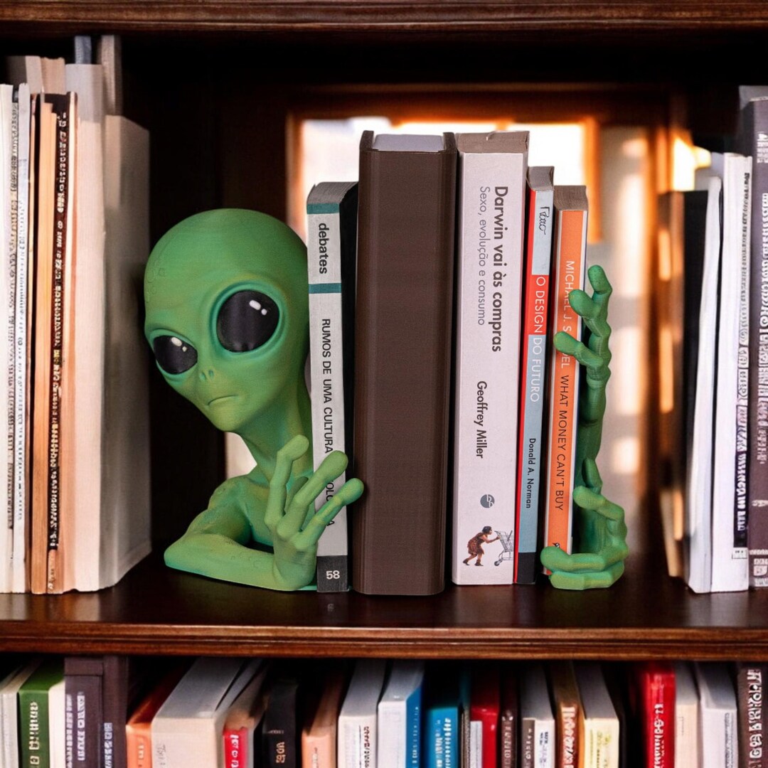 Alien Bookend - Shelf Invader for Fun Home Decor, Unique Book Holder ...