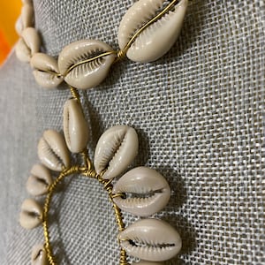 Cowrie Choker “large Plus Size” - Etsy