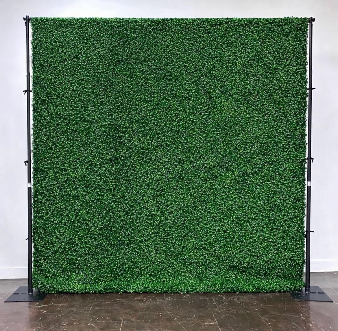 Artificial Grass Rollup Backdrop: Wedding, Birthday, Event Prop ...