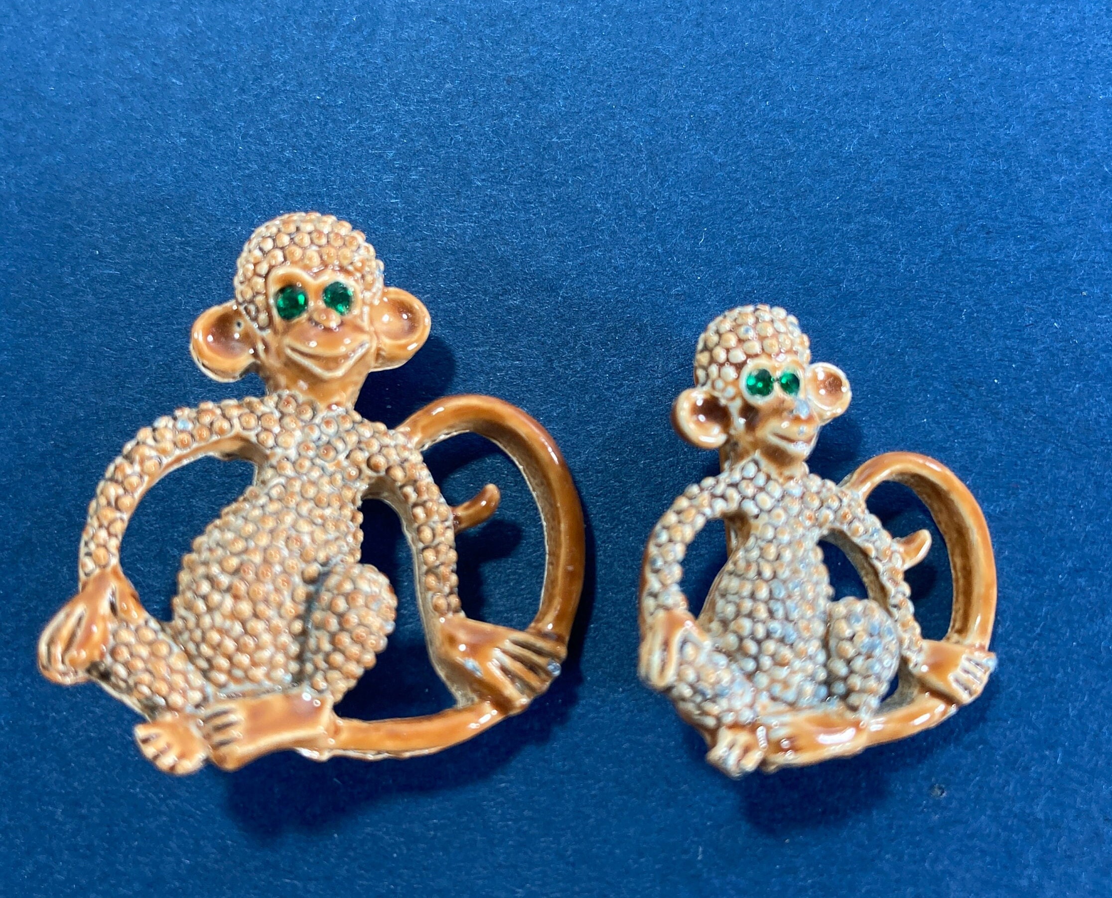 Vintage Gerry's Monkey Brooches, Two Matching Brown Monkeys With Green ...