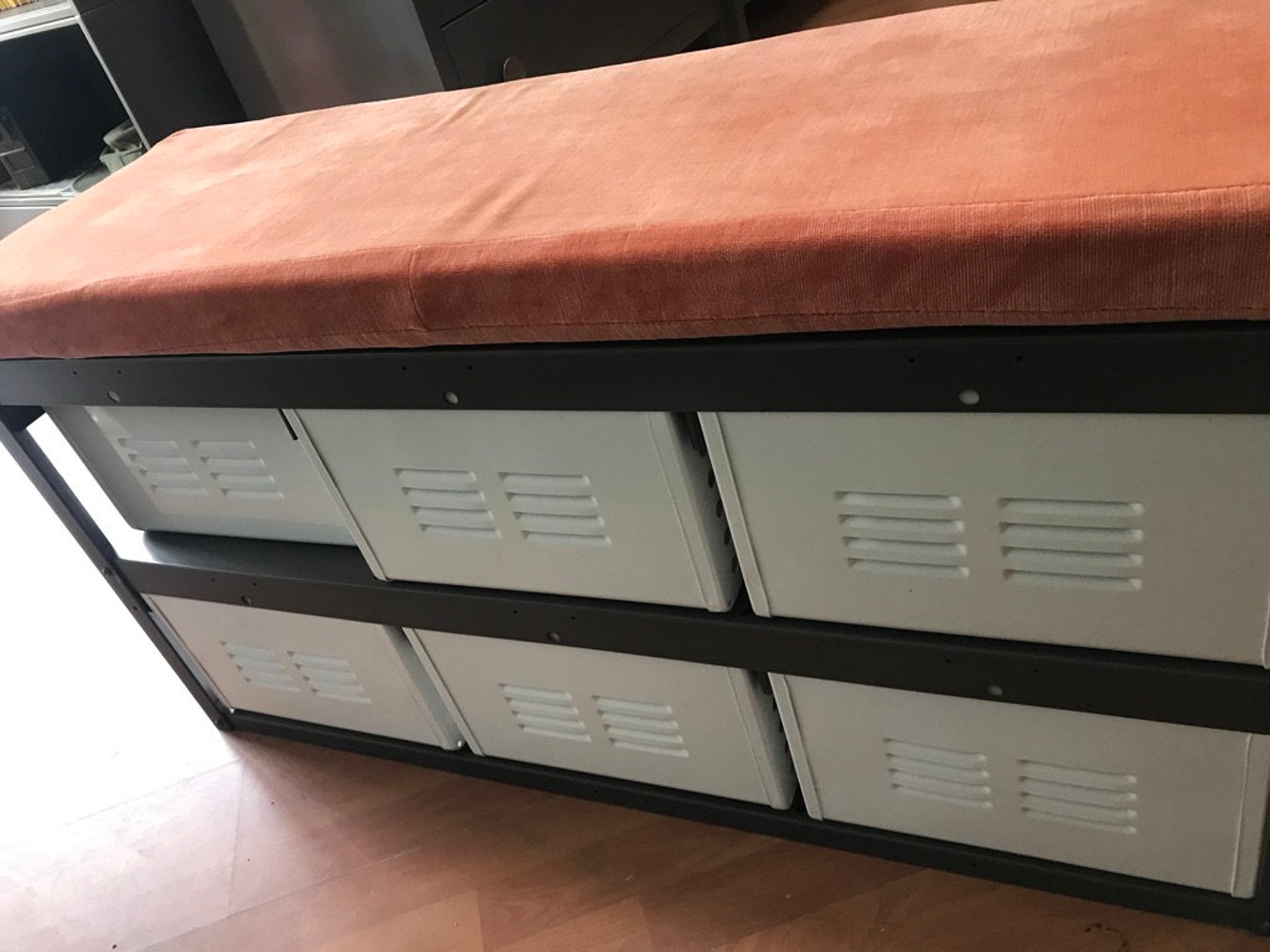 Vintage Basket Locker Bench Six Baskets With Vintage Peach - Etsy