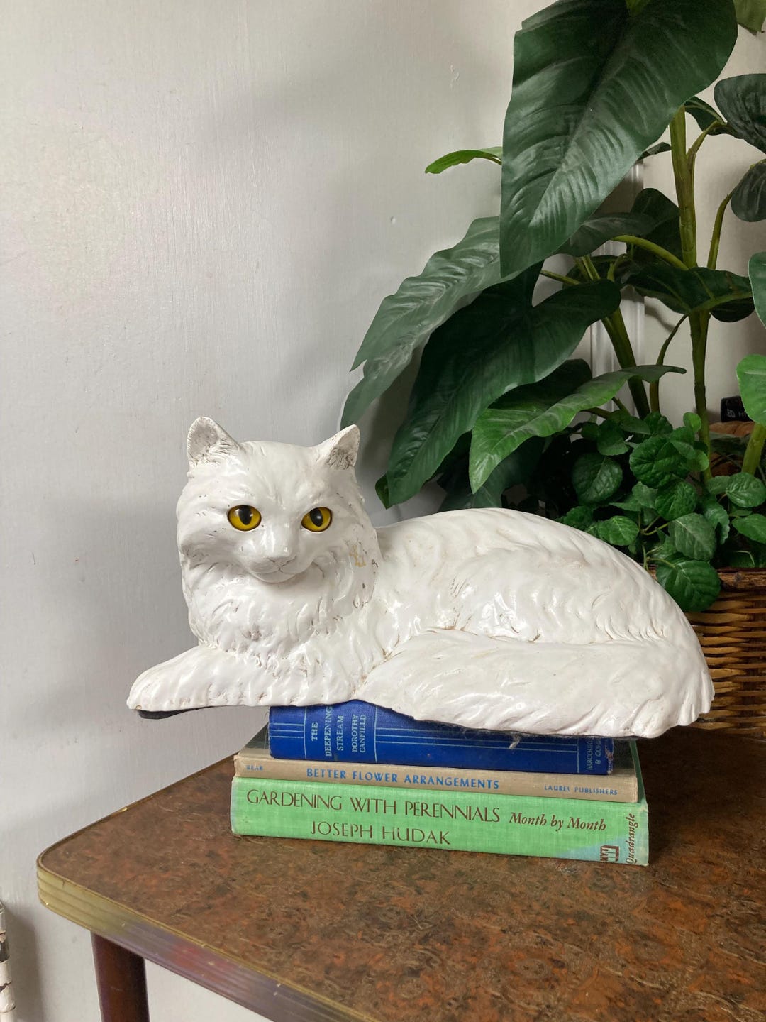 Large White Cat Statue Homco - Etsy