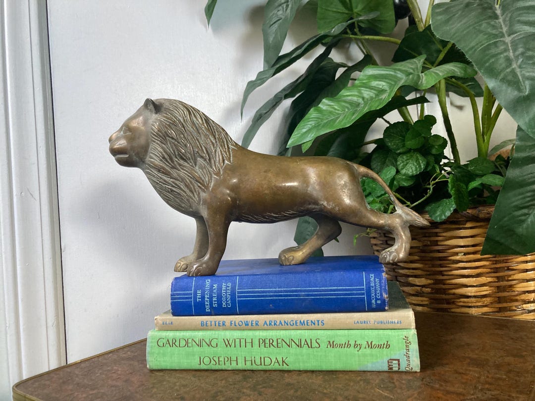 Vintage Brass Lion. C - Etsy