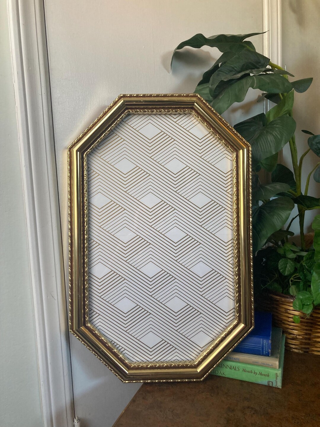 Gold Plastic Octagon Frame - Etsy
