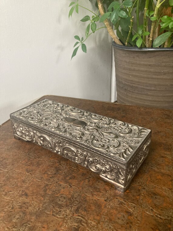 Godinger silver jewelry box - Gem