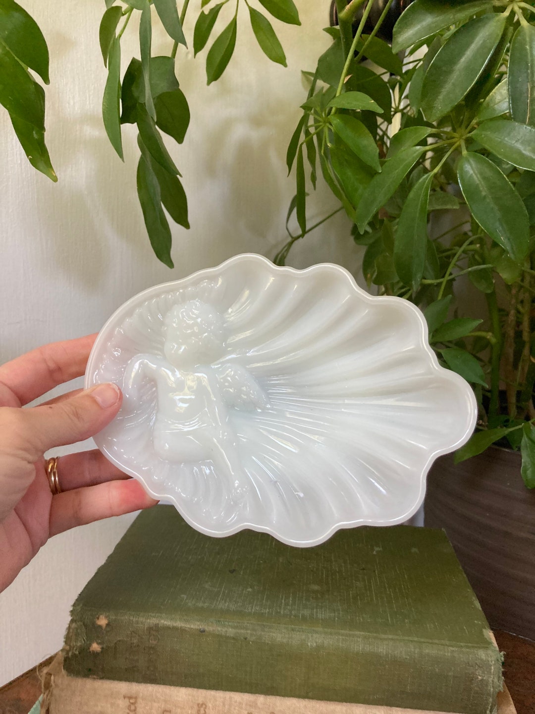 Milk Glass Cherub Tray. C - Etsy