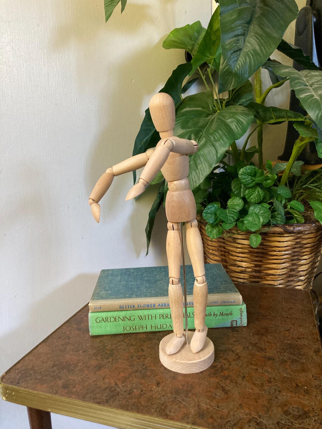 Wooden Posable Art Figure - Etsy