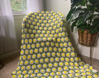 Vintage 3D Daisy Chain Granny Blanket, Vintage Daisy Blanket, Vintage ...
