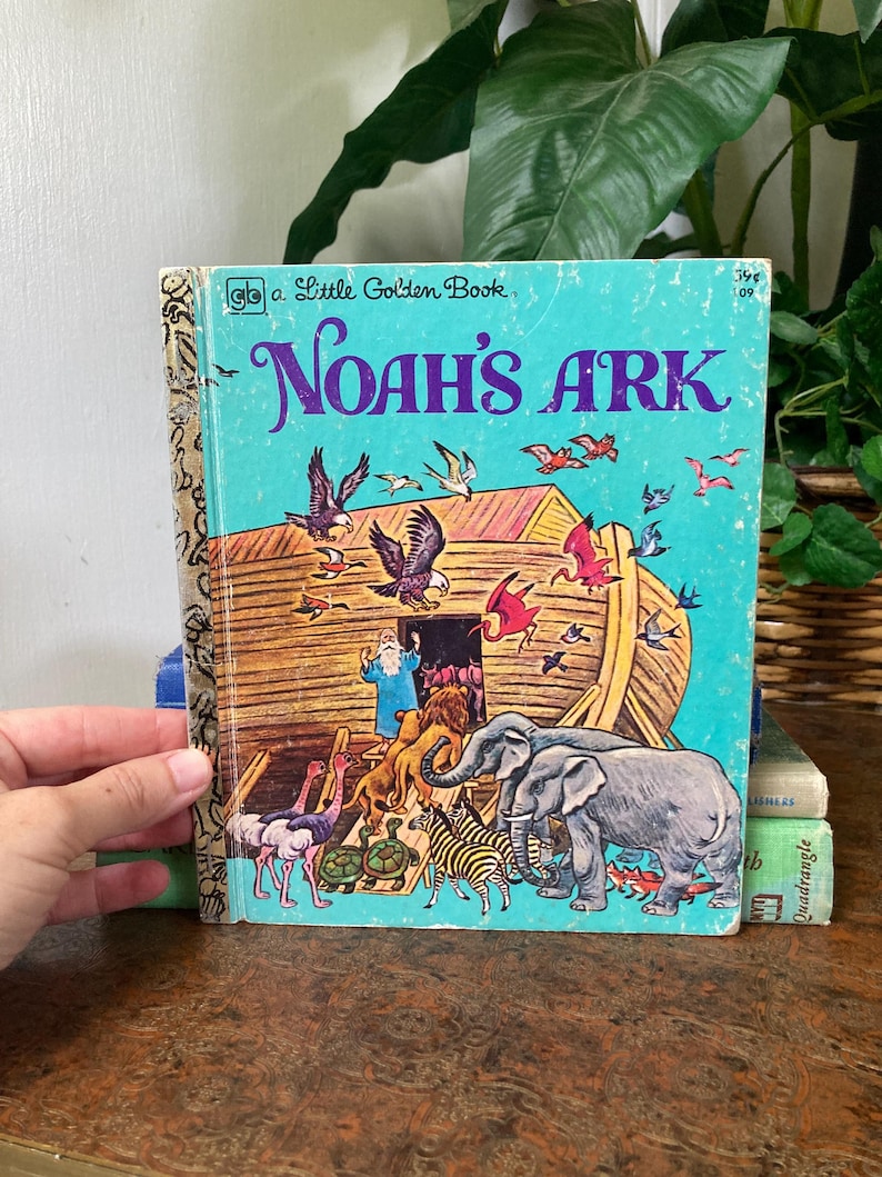 Noah’s Ark Little Gold Book - Etsy