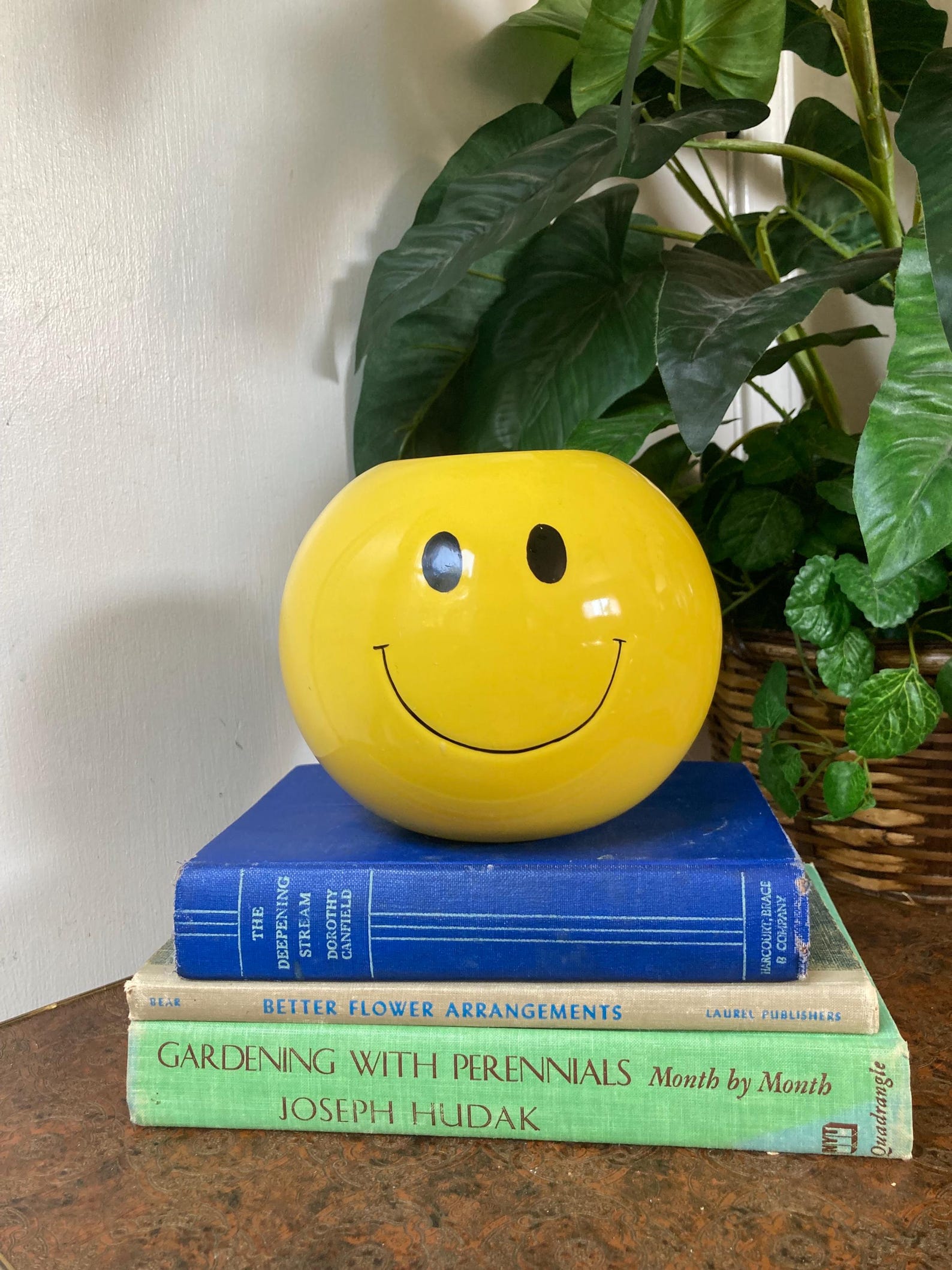 Yellow Smiley Planter - Etsy