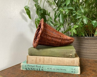 Cornucopia Wicker Basket - Etsy