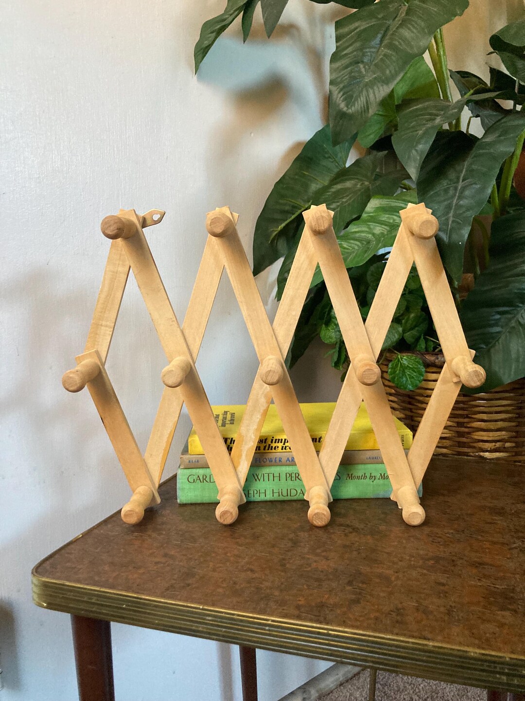 13 Peg Accordion Rack - Etsy