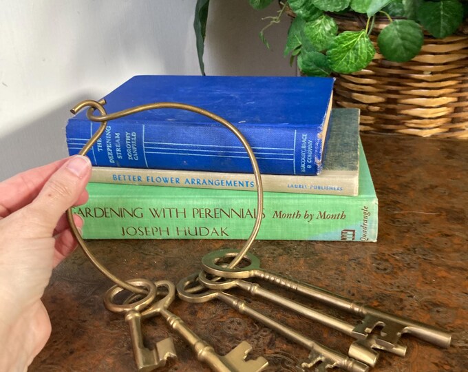 Vintage Skeleton Key W/ Clover Shape - Antique B. Urich Key W ...