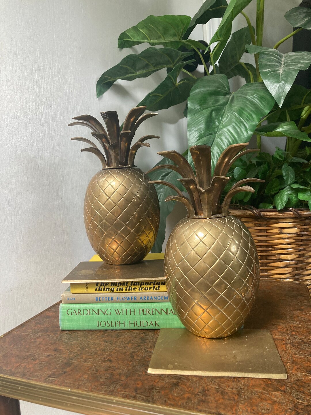 Pair of Large Brass Pineapple Bookends - Etsy