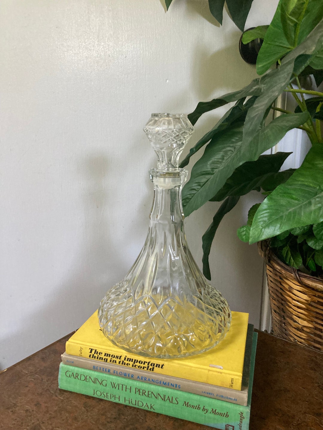 Wide Bottom Glass Decanter - Etsy