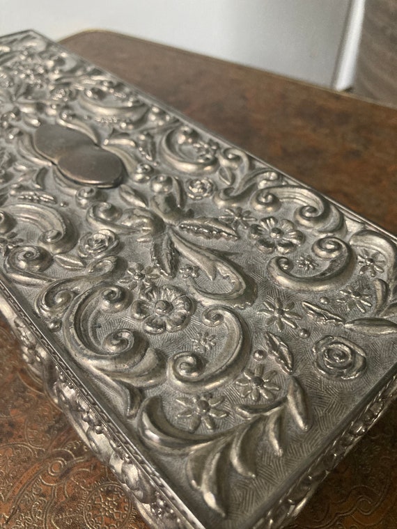 Godinger silver jewelry box - Gem