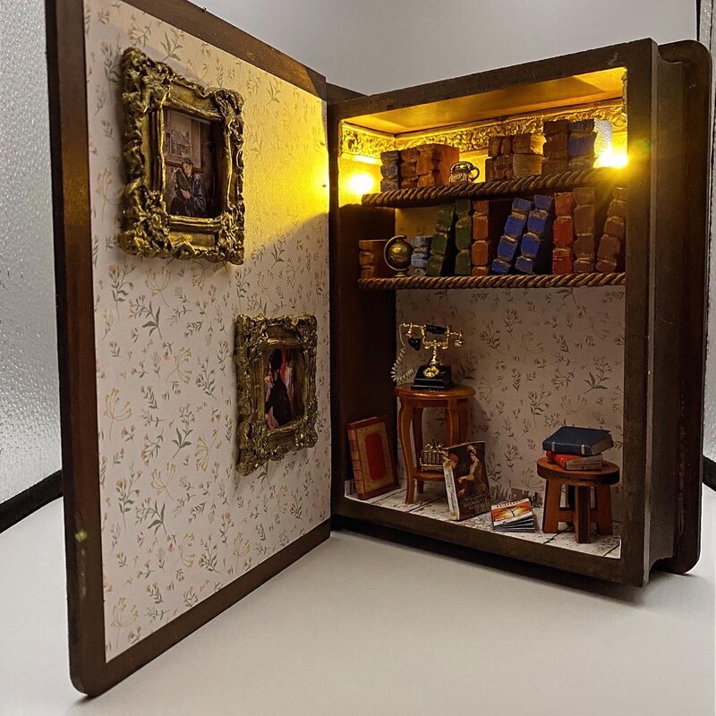 Book Diorama - Etsy
