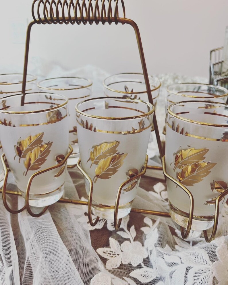 Set of 8 Libby 12 Oz Gold Foliage Glasses in a Gold Caddy | Very Retro ...