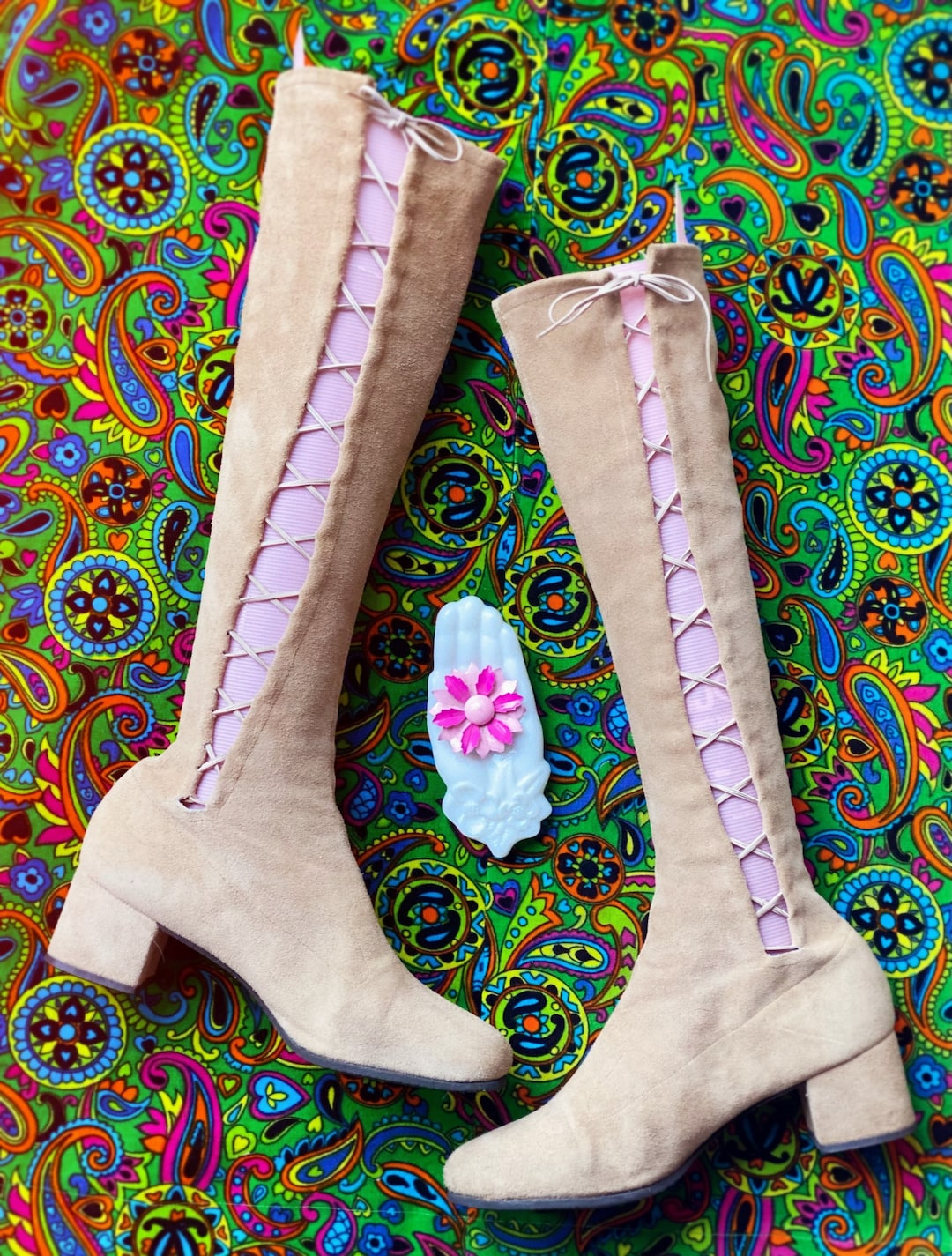 Vintage 1960’s Tan Suede Go Go Boots/side Laced/knee High/size 6.5 - Etsy