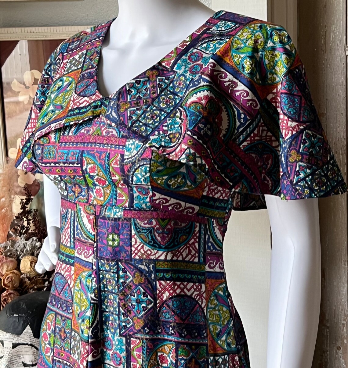 1970s Vintage Psychedelic Stained Glass Print Capelet Maxi - Etsy