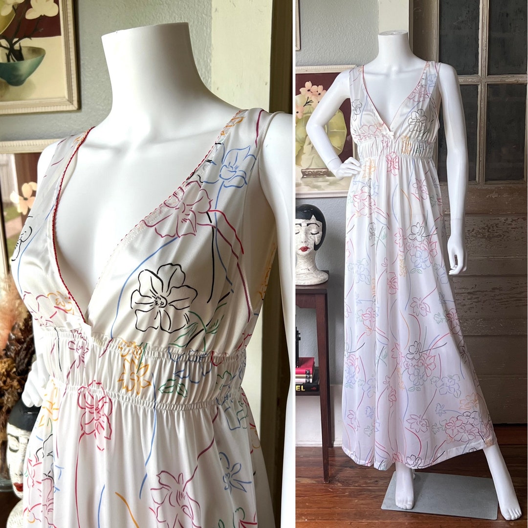 1970’s Vintage Floral Gown by Henson Kickernick - Etsy