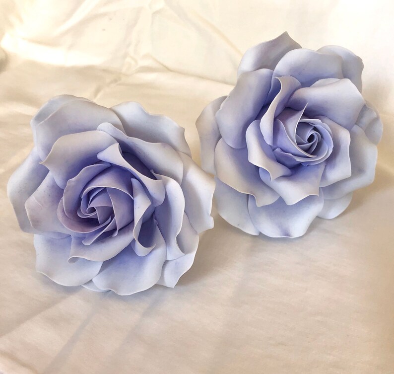 Extra large large medium or small roses. Gum paste flowers | Etsy