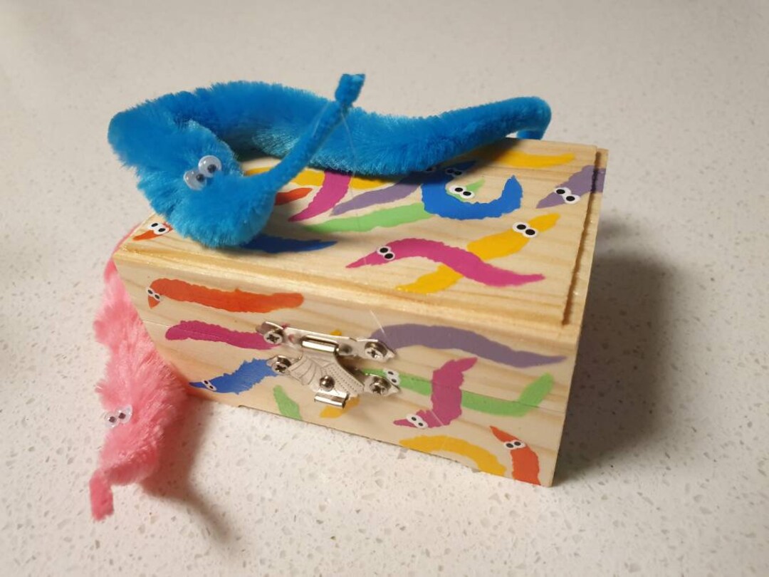 Worm Box Squirmles Magic Kawaii Funny Gag Gift Colorful Aesthetic ...