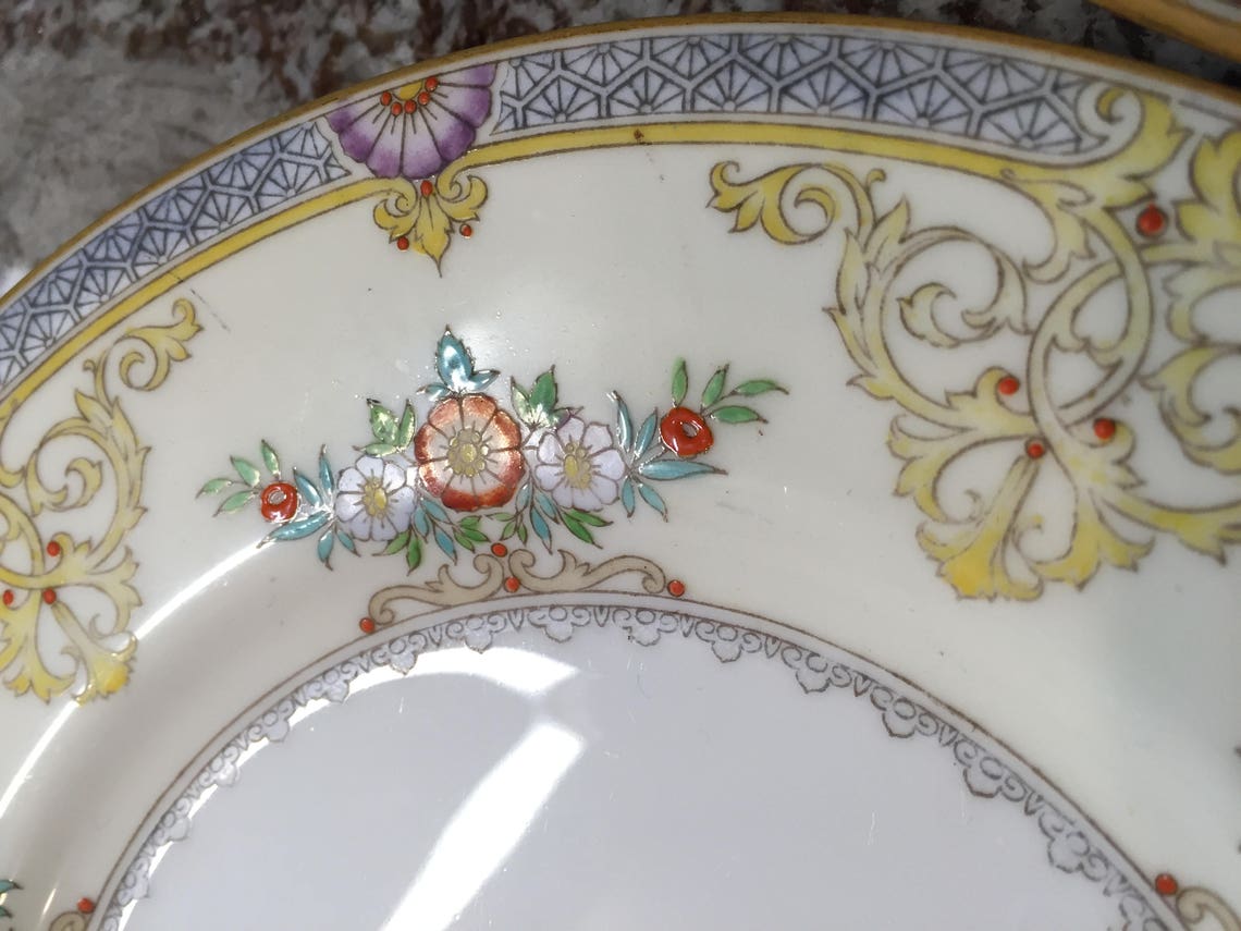 Vintage Minton England China 2 Plates Pattern B1099 - Etsy