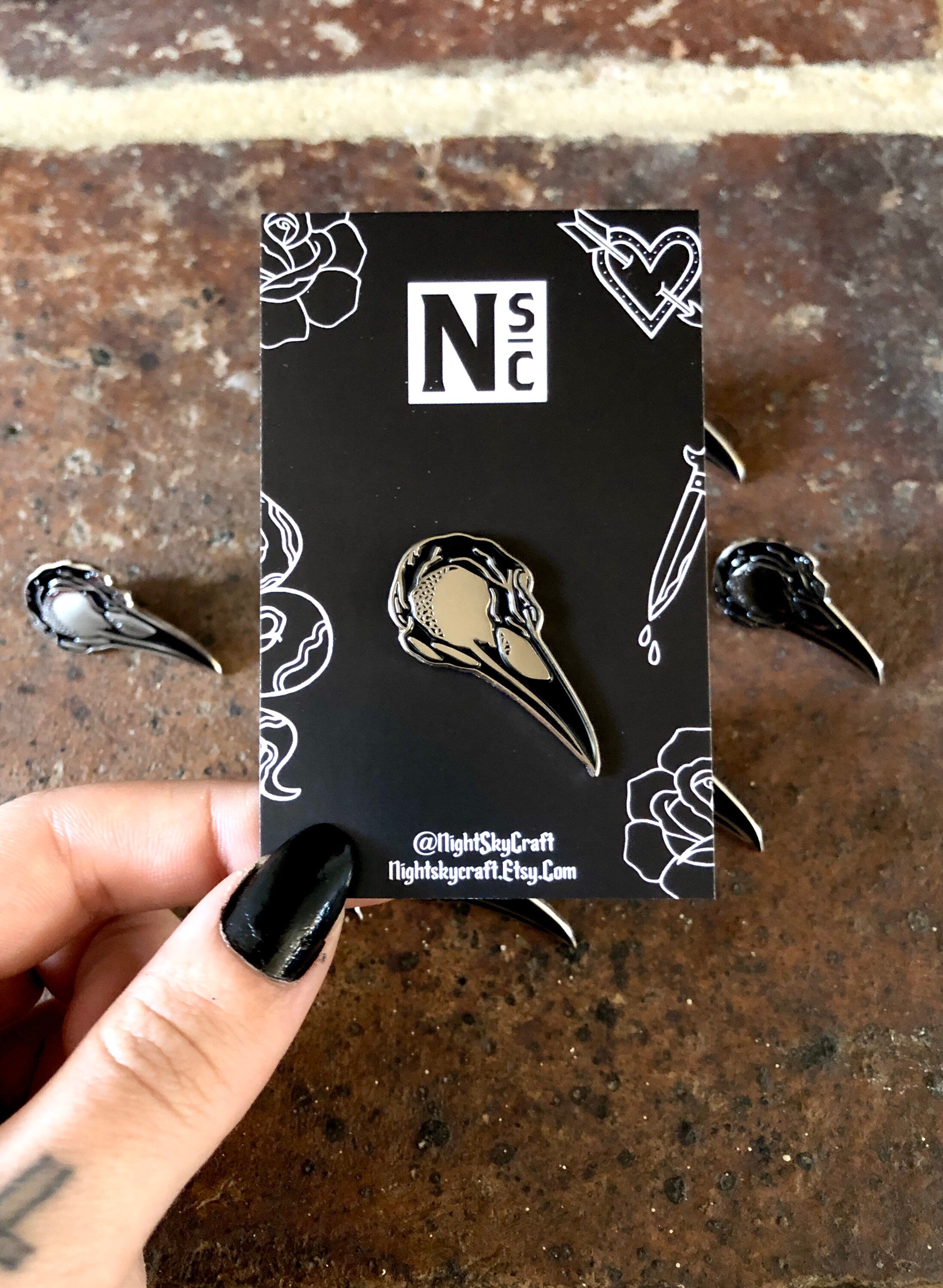 Crow Pin Badge Black Crow Skull Pin Soft Enamel Pin Skull | Etsy