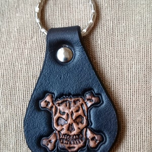 Personalized Leather Skull & Crossbones Keychain, Custom Biker Style ...