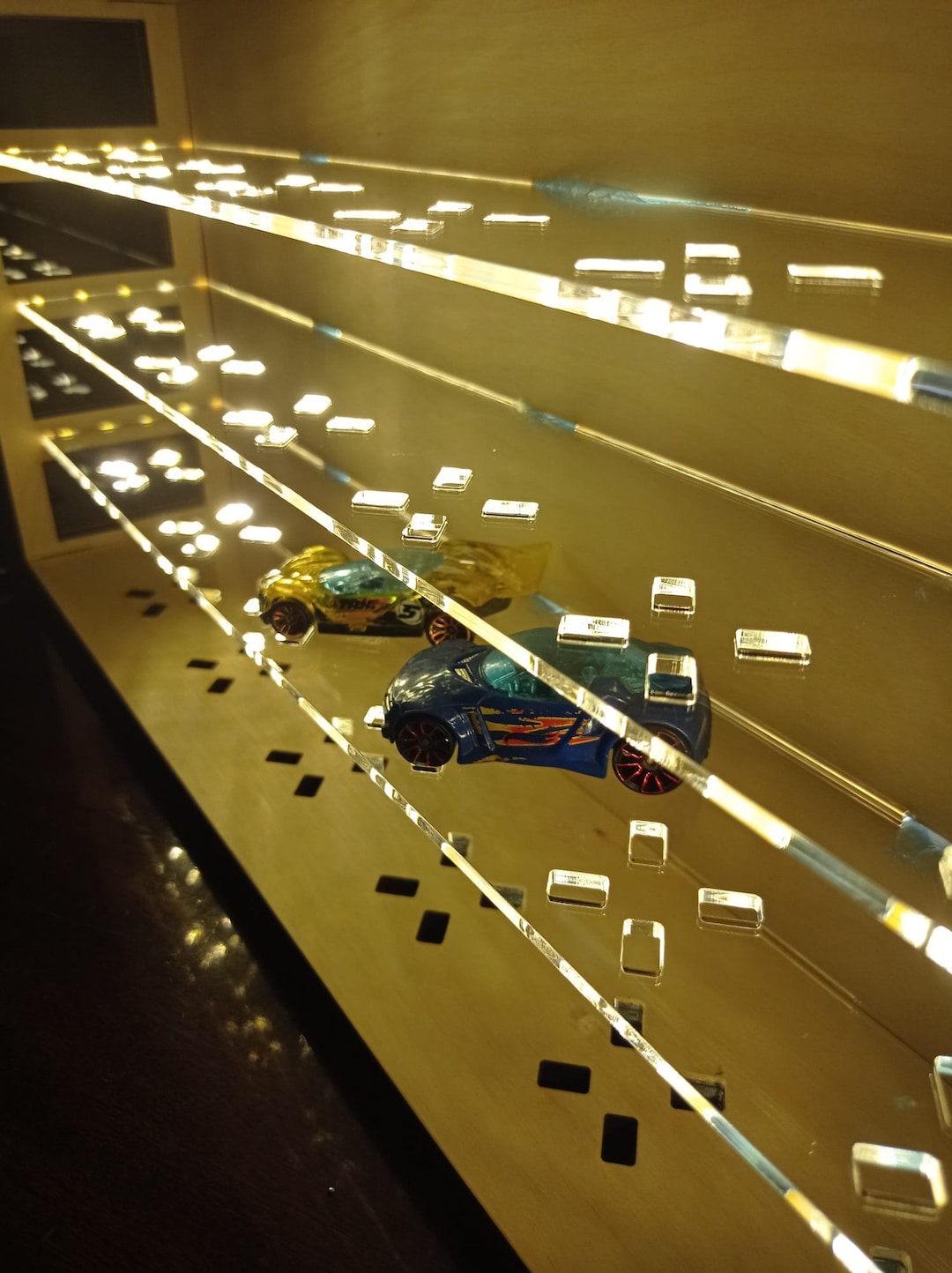 Completely Closed Acrylic and Wood Display Cabinet With LED Lightdie ...