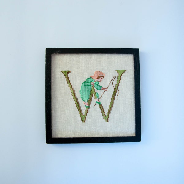 Letter W Embroidery - Etsy
