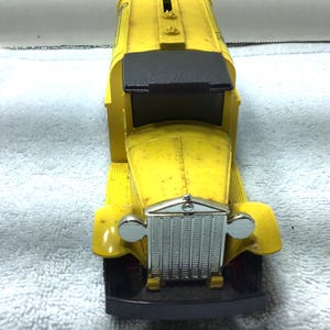 ERTL Diamond T 1930 21/2 Ton Tanker "check the Oil!" Coin Bank - Etsy