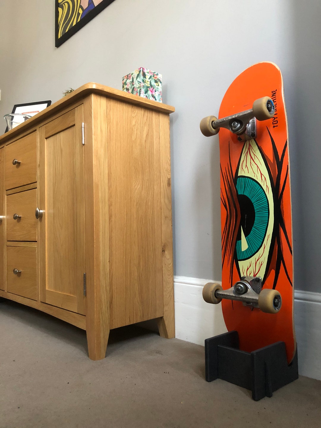 Skateboard Stand - Etsy