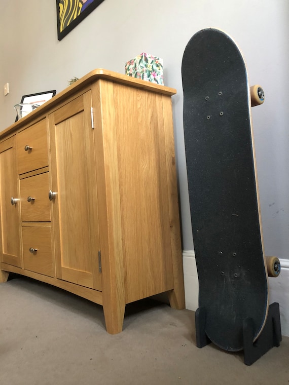Skateboard Stand - Etsy