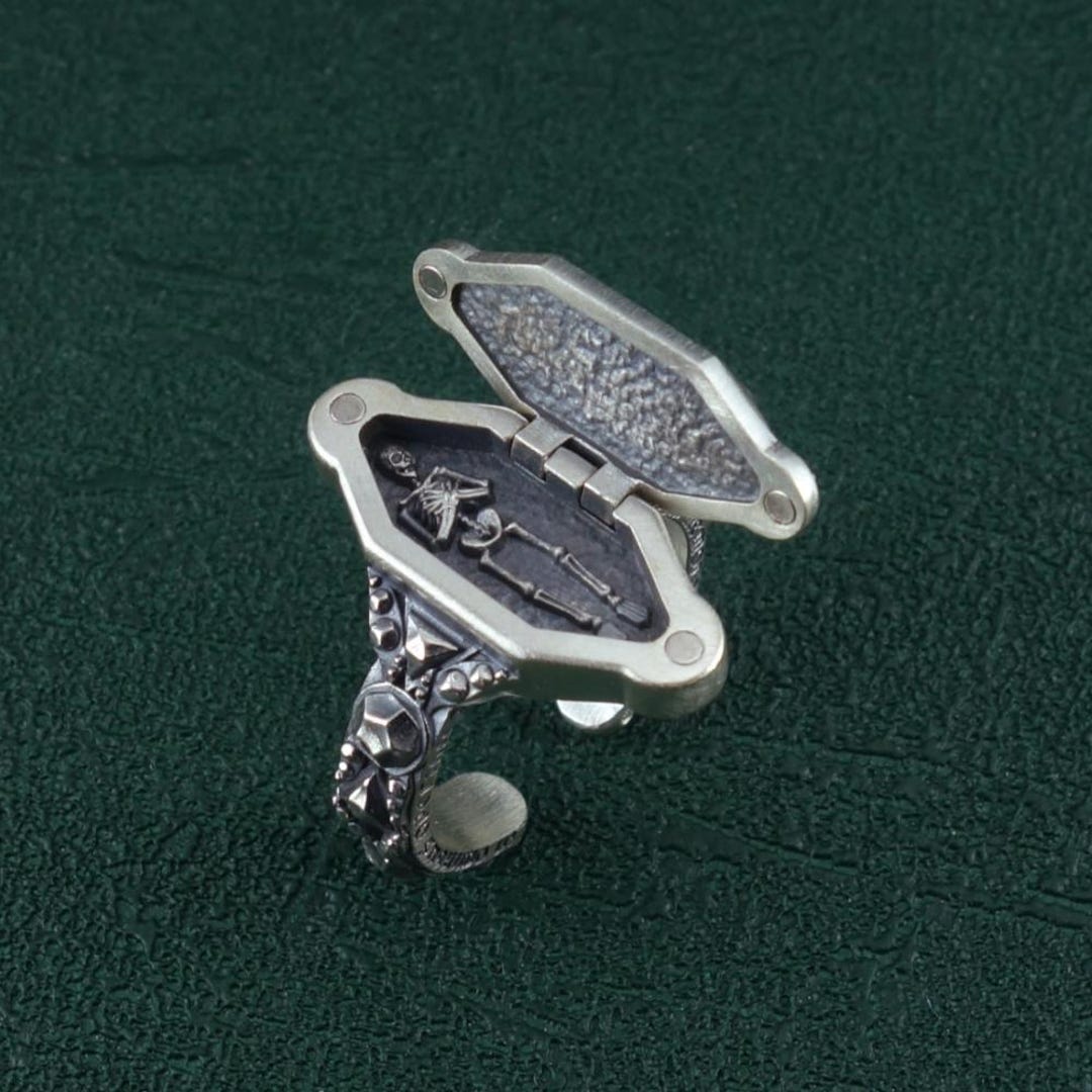 925 Silver Secret Ring, Tomb Jewelry, Renaissance, Teardrop Ring ...