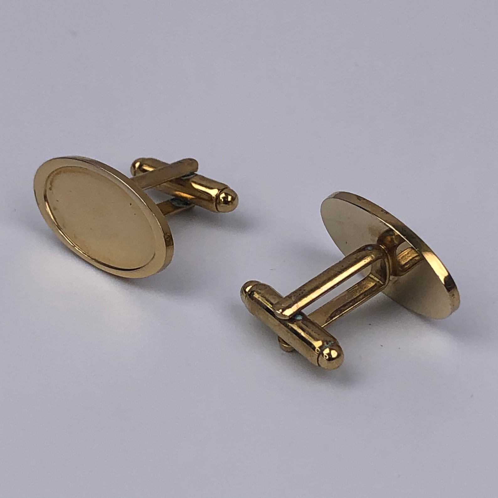 1 Pair of Cufflink Blanks. Brand New. Ideal for Doming, Crafts Etc ...