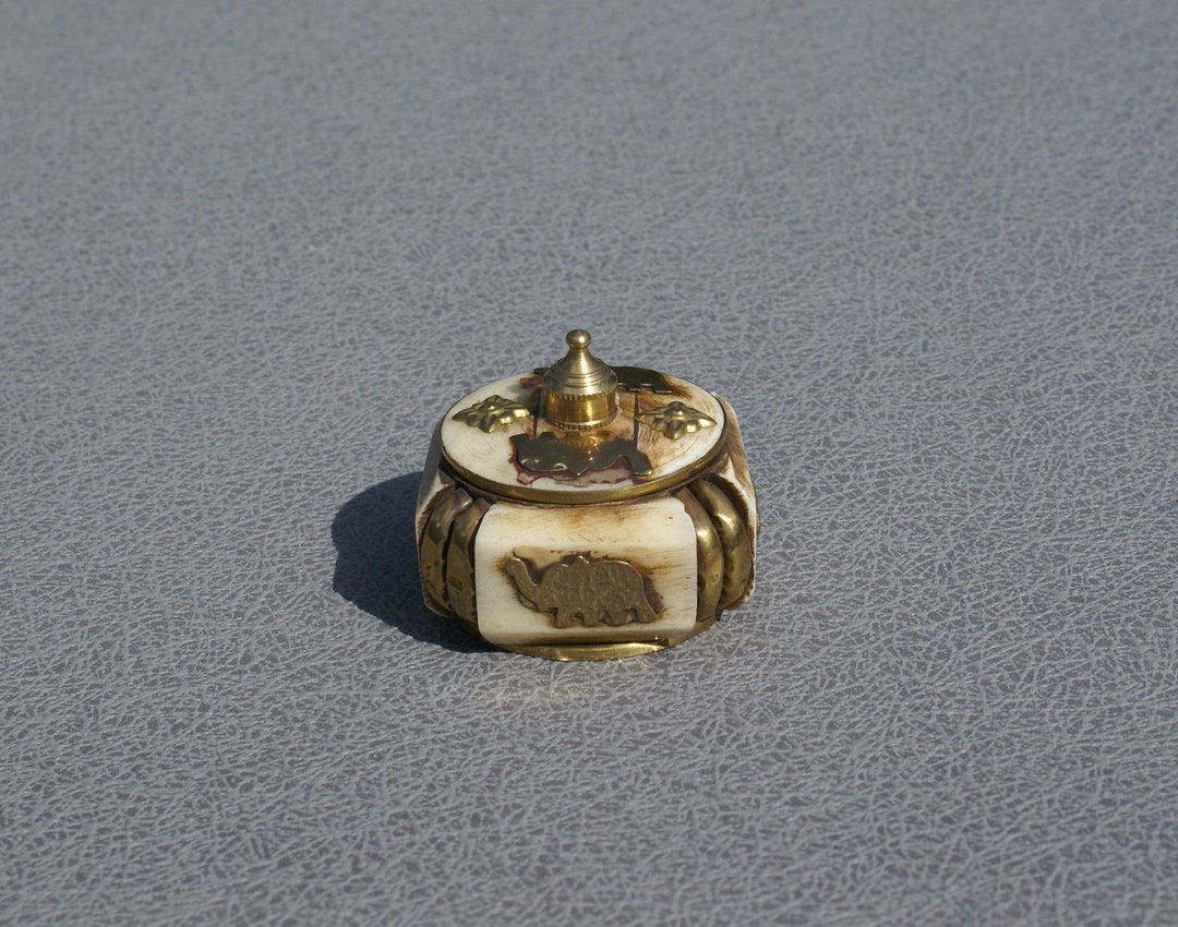 Miniature Camel Bone Box With Lid Vintage Mini Chest With Elephants ...