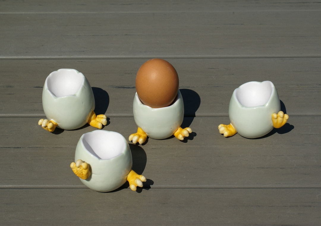 Vintage Ceramic Egg Cups Chicken Egg Shaped Egg Cups Set Chick Hatching ...