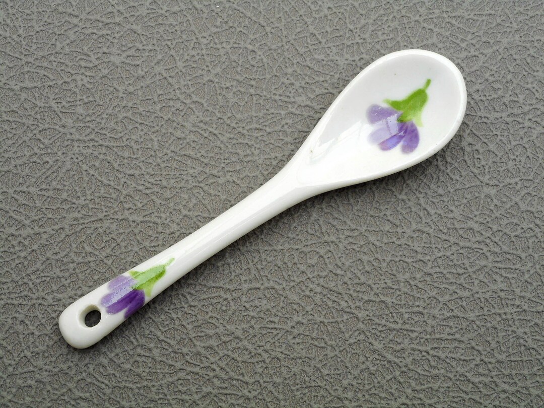 Miniature White Ceramic Spoon Small Decorative Scoop Little Spoon With ...