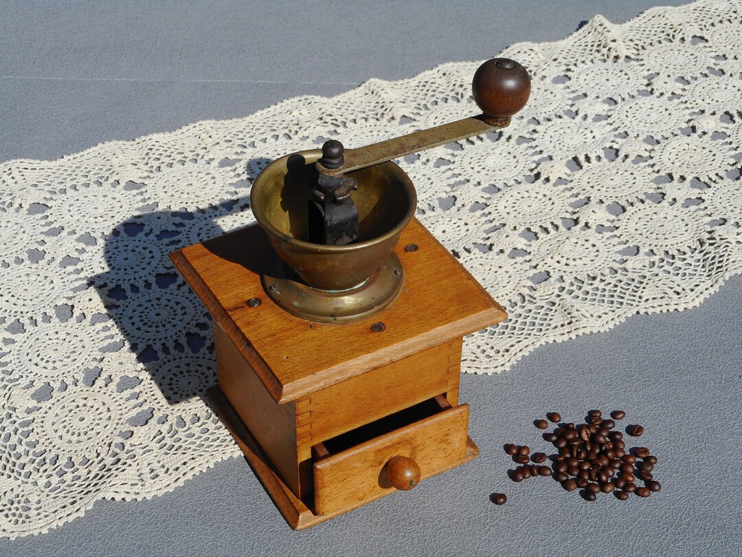 Vintage Manual Coffee Grinder Antique Wooden Coffee Mill Hand-ground ...