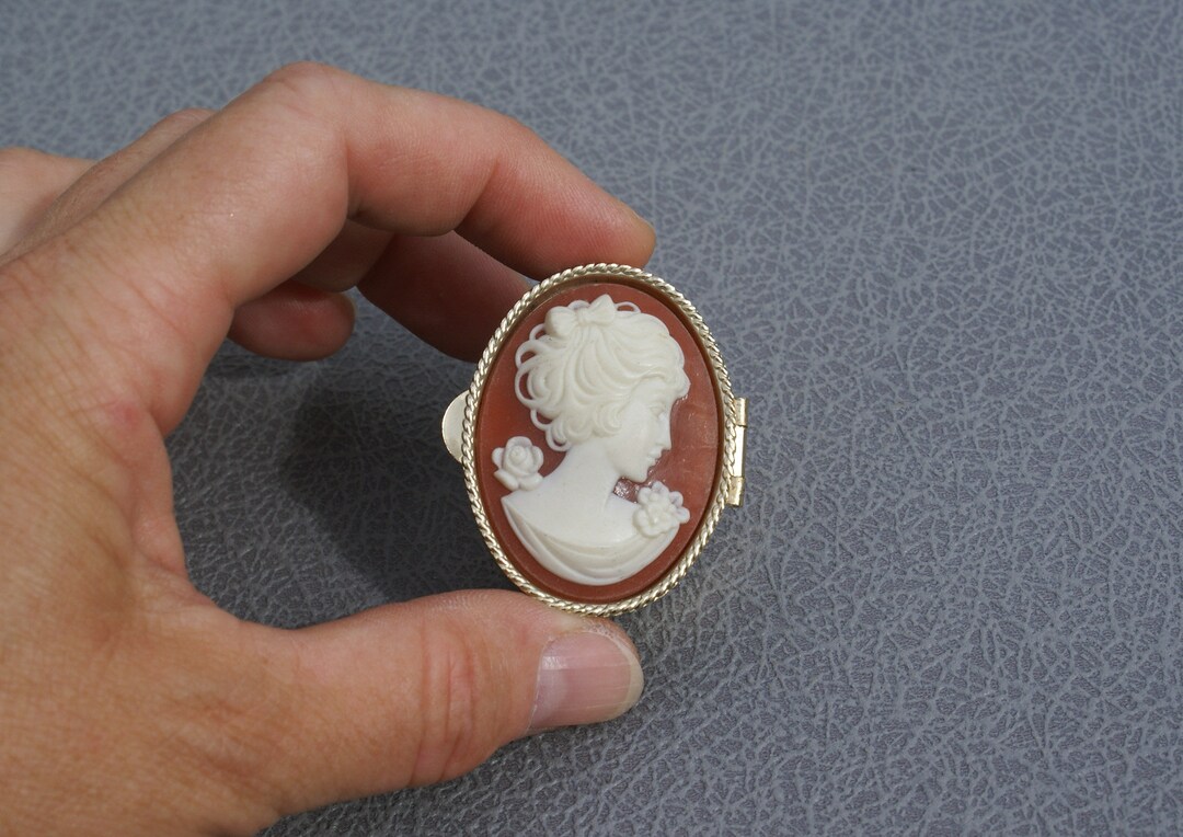 Miniature Cameo Box Vintage Oval Pill Box Miniature Chest With Lid - Etsy