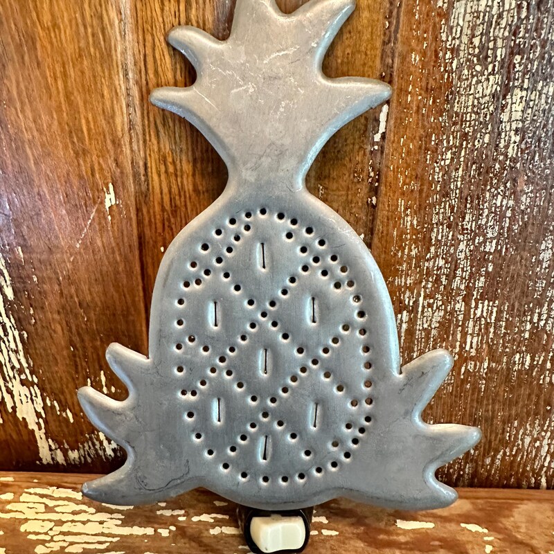 Primitive Pineapple - Etsy