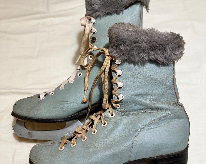 Ladies Sky Blue Leather Ice Skates Faux Fur Trim,distressed,scuffed ...