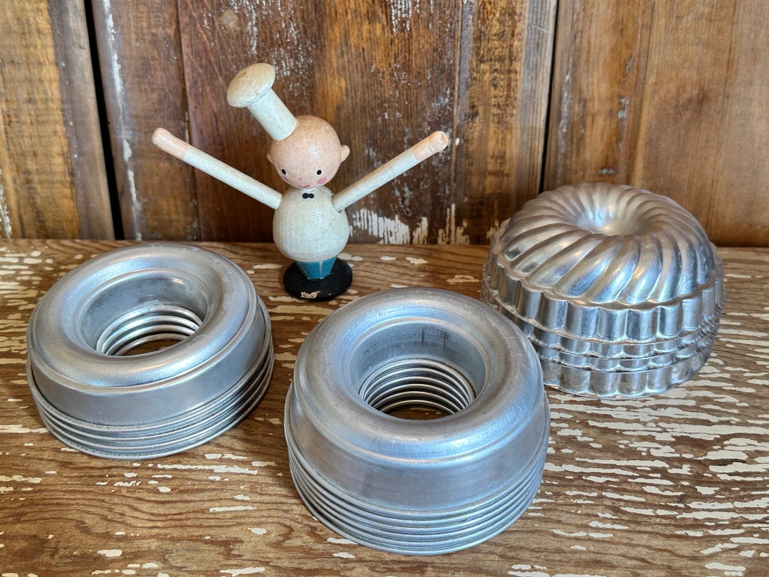 Assorted Mini Cake Pans,set of 14,round,swirl,fluted,tube,3,aluminum ...