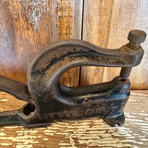 Antique Tool,little Giant Rivet Press Punch,adjustable,cast Iron,rusty ...