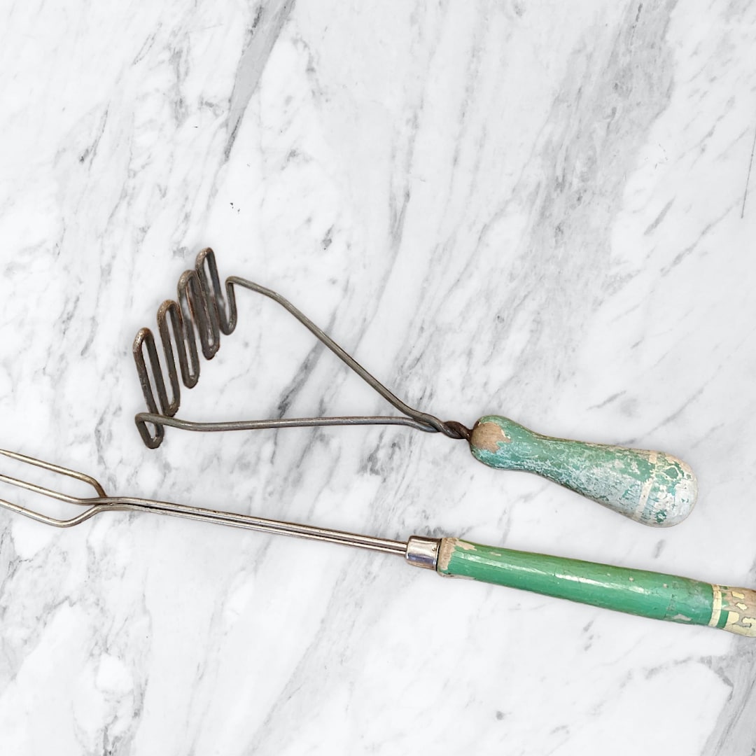 Green Wood Handle Kitchen Utensils,white Stripe,set of 2,chippy,meat ...