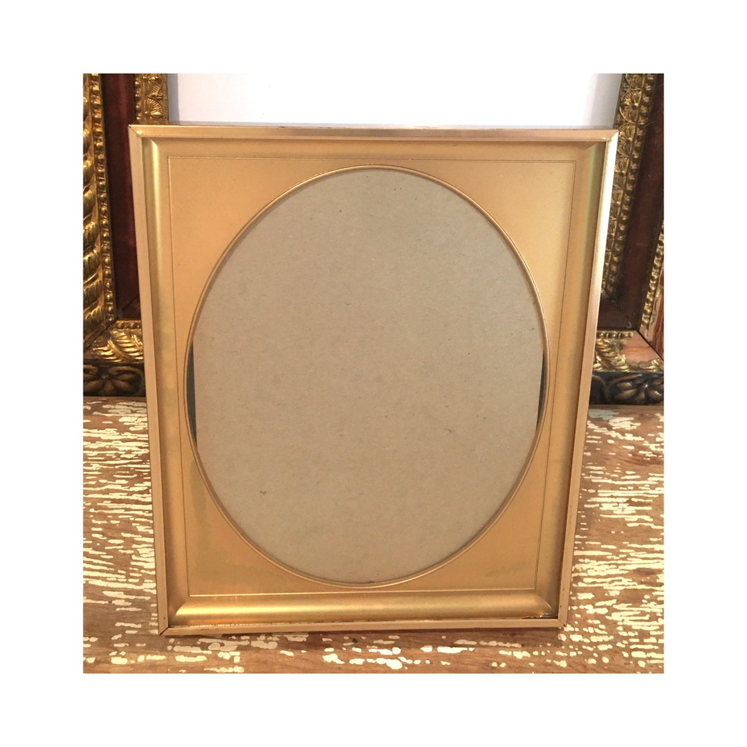 Gold Tone Brass Picture Frame With Oval Mat,holds 6x8 or 5x7 Photo ...